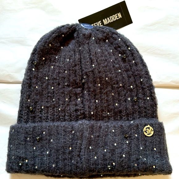 Steve Madden | Accessories | Womens Steve Madden Embellished Knit ...